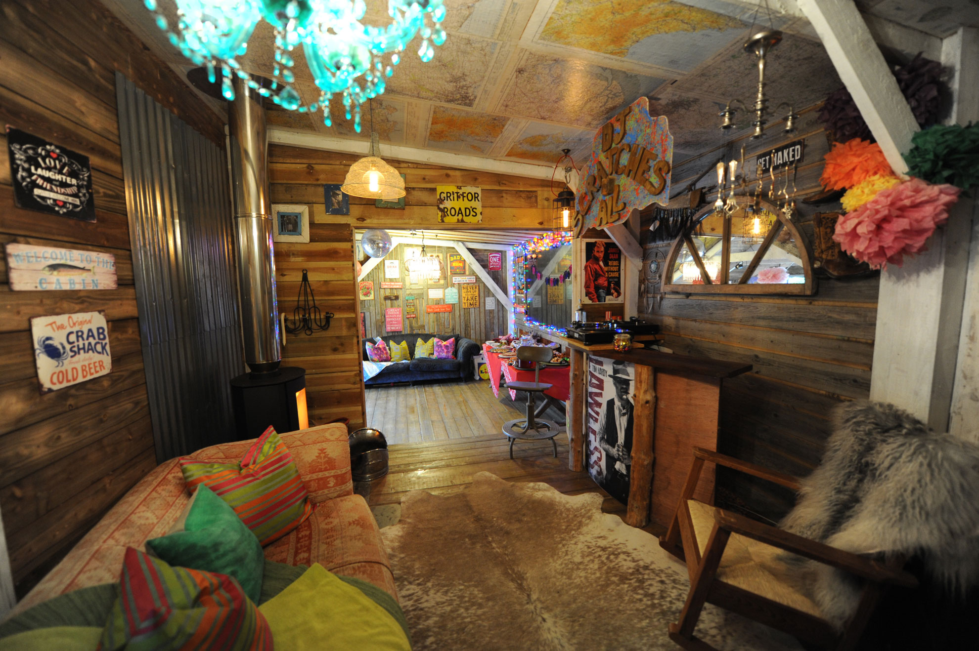 Take a tour around Lower Barns..... - B&B Cornwall